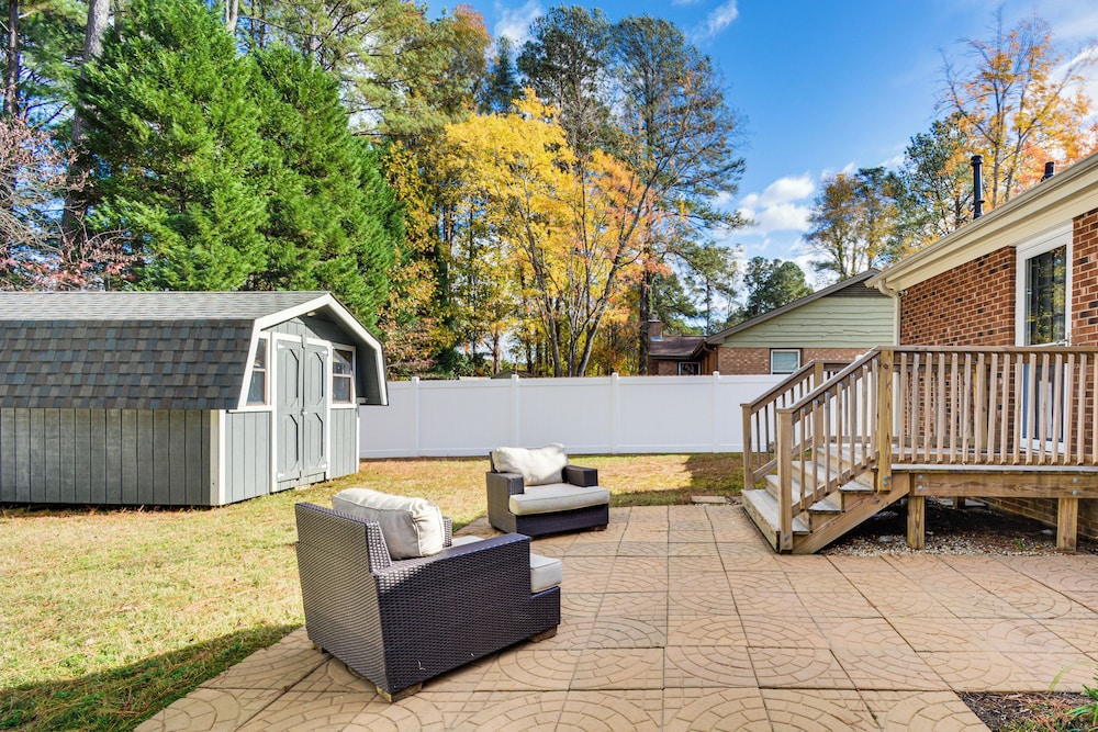 Walk To Parks & Town Square: Cary Home W/ Yard! - Cary, NC