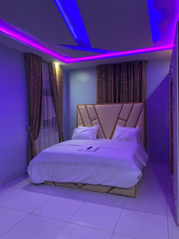 Umbrella Properties Hotel Moniya - Ibadan