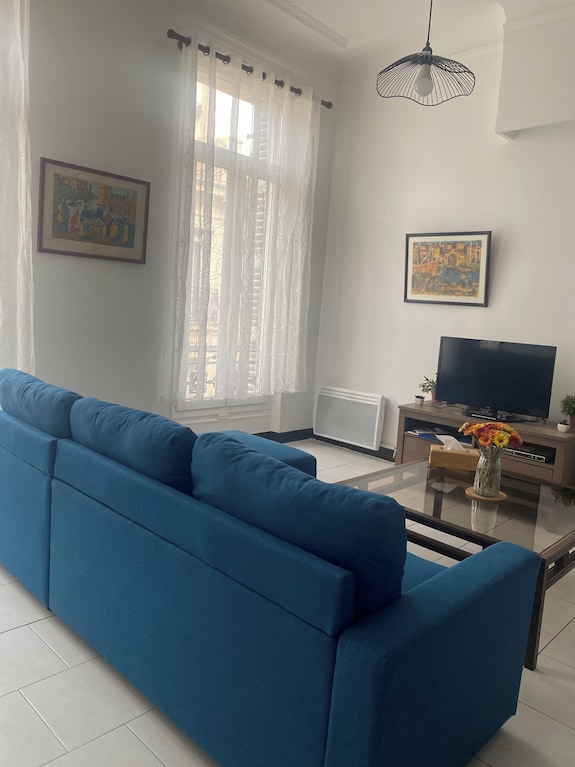 Attractive T2 Apartment, Newly Renovated, Bright And Accessible - Marsiglia