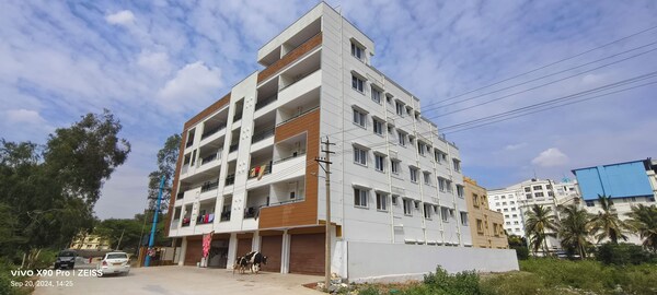 Sgr Luxury Homes - Bengaluru