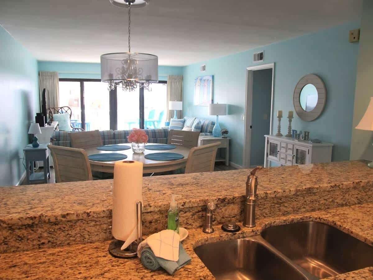 Coastal Cabana: 2b/2b With Ocean Views - Cocoa Beach, FL