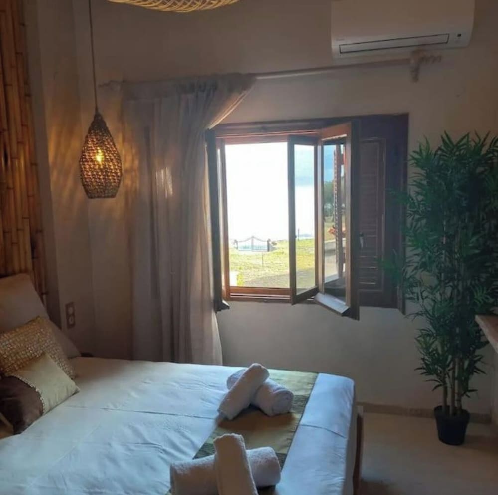 Acqua Blue Mola Kaliva resort - Mola Kalyva | Vrbo