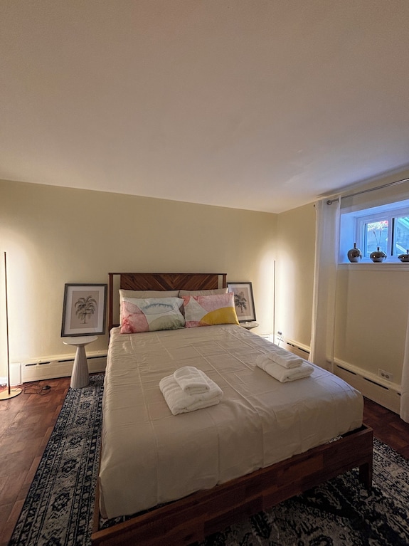 1-bedroom Garden Apartment - City Island - Bronx NY