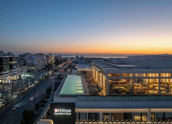Hilton Garden Inn Athens Syggrou Avenue - Афины
