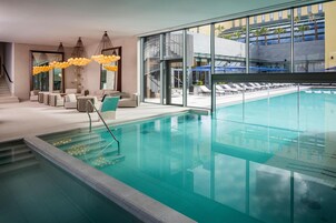 Piscina interior 