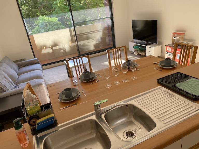 Quiet And Convenient - Sydney