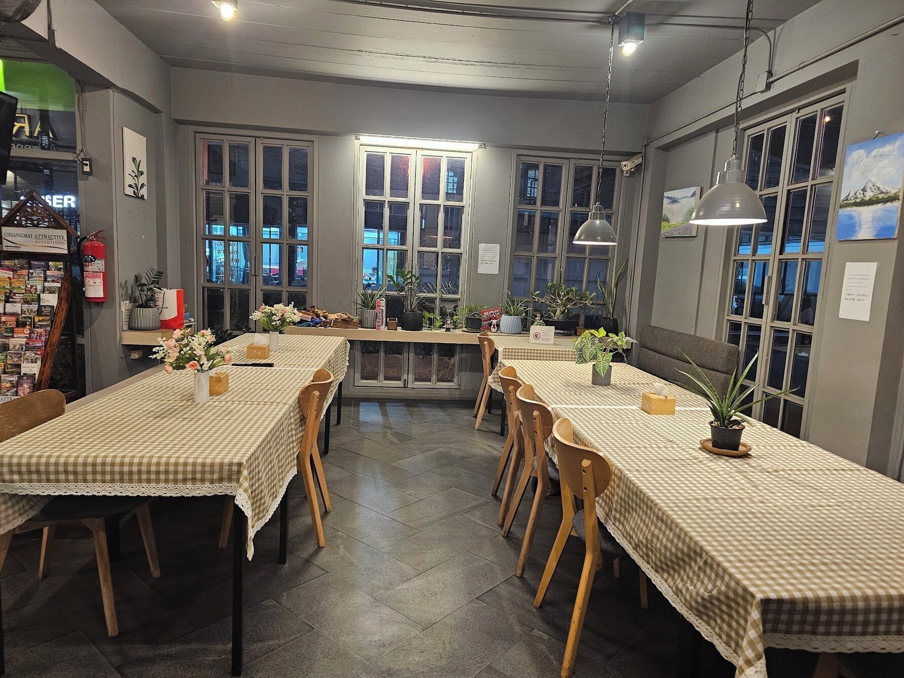 Pequeno-almoço continental diário incluído 