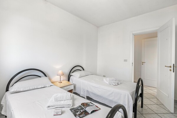 Porto Relax Apartments - Santa Cesarea Terme
