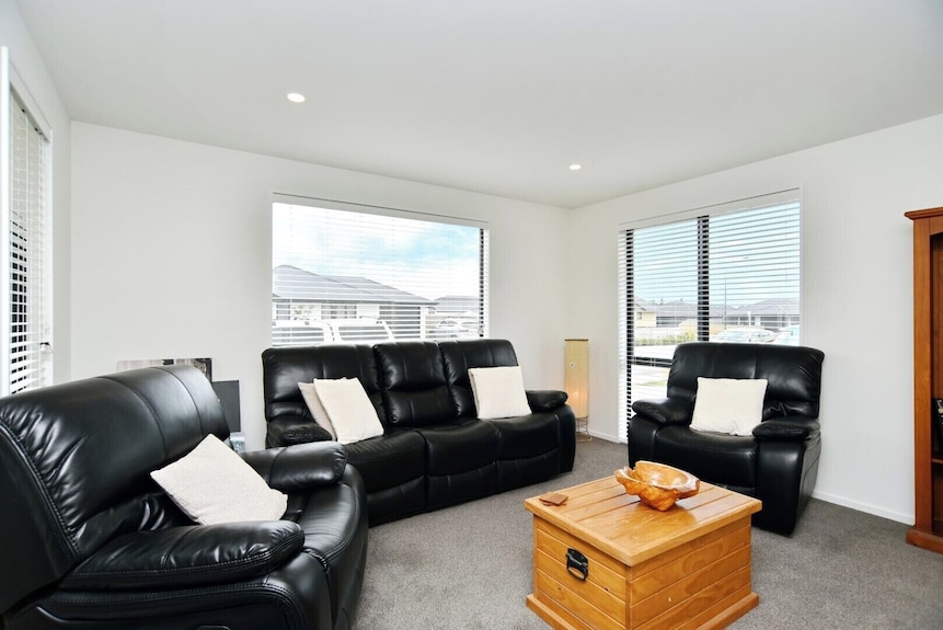 Charming 3-bedroom, 2-bathroom Home - Ashley