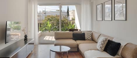 Apartamento de Luxo, Vista para a cidade | 2 quartos, cofre no quarto, cortinas/cortinados opacos