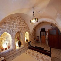 Quarto Duplo Básico | Cortinas/cortinados opacos, ferro/tábua de engomar, Wi-fi grátis 