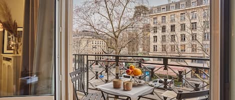 Apartamento | Refeições ao ar livre