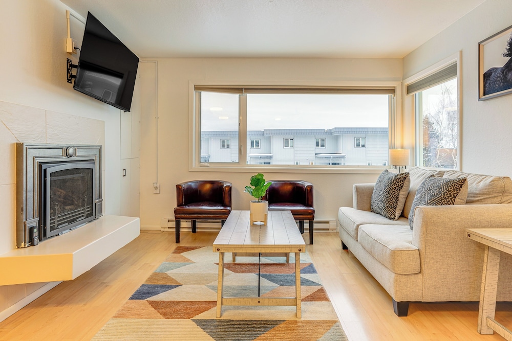 1 Mi To Dtwn: Cozy Condo In Anchorage! - Alaska
