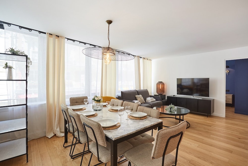 Sublime 3 Bedroom Flat Batignolle Montmartre - Levallois-Perret