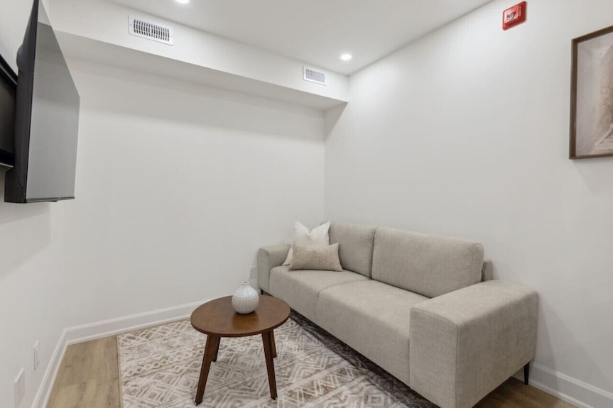 Design Condo In Downtown Collingwood - 146 Hurontario Unit 2 - 콜링우드