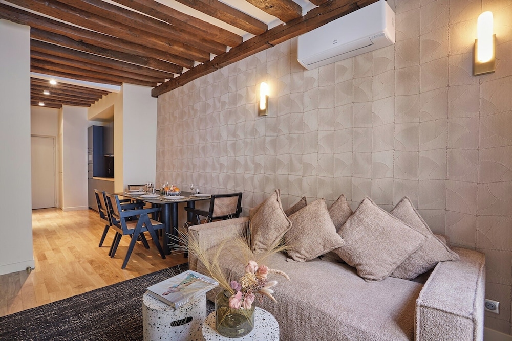 New Apartment Center Of Paris Place De La Bourse - Paris