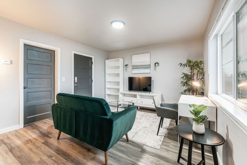 New Remodeled Private 1br Downtown - 4 - Gig Harbor, WA