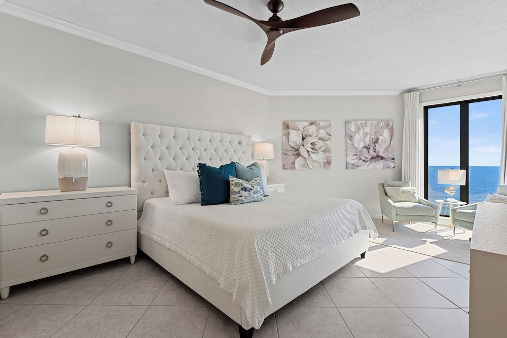 Seachase 1105W | Beachfront | Splash Pad, Pools, Saunas, Hot Tub | My ...