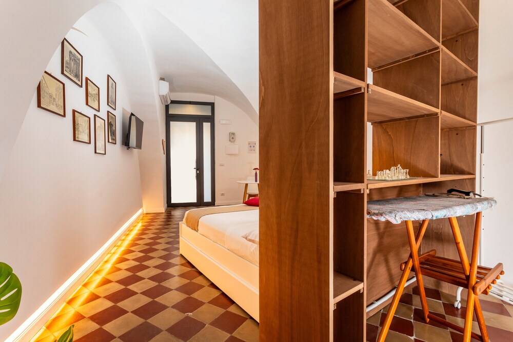 Apartment 'Romy House' with Wi-Fi and Air Conditioning - Catania | Vrbo