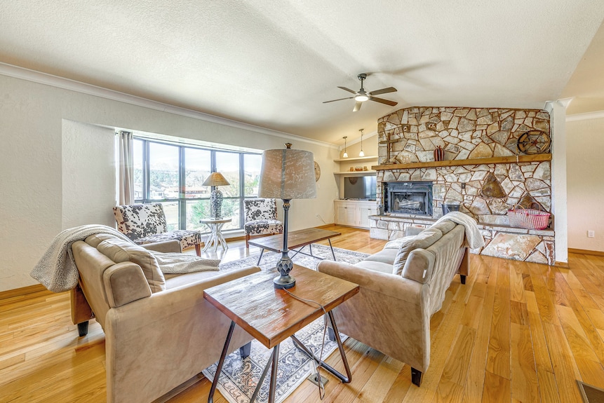 Spacious Ruidoso Home W/ Patio & Mountain Views! - 루이도소