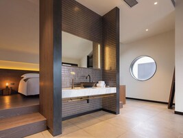 Quarto Duplo Signature | Roupa de alta qualidade, edredões de penas, camas de colchão pillowtop 