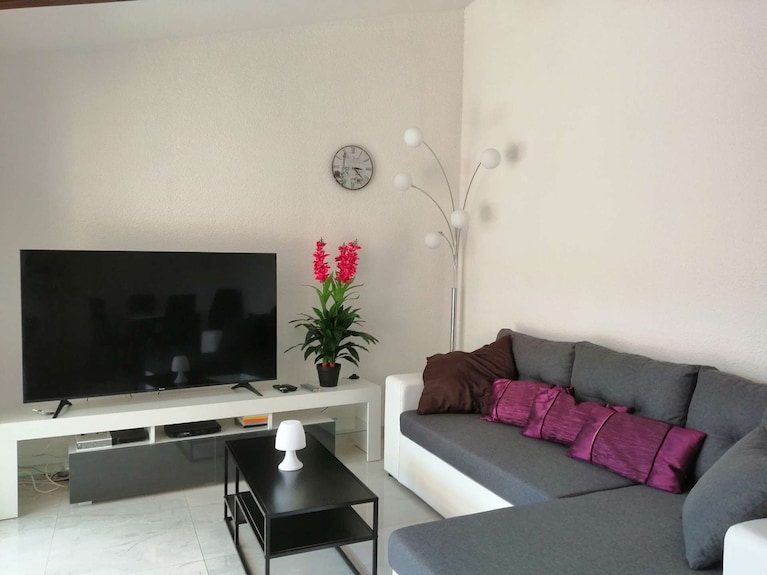 Superb 3 Bed Holiday Home / Mt St Martin - Agde