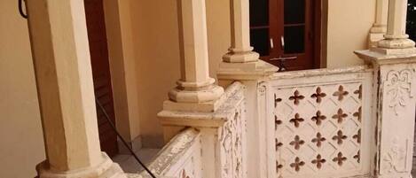 Quarto executivo | Sacada