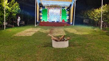 Área para festas de aniversário