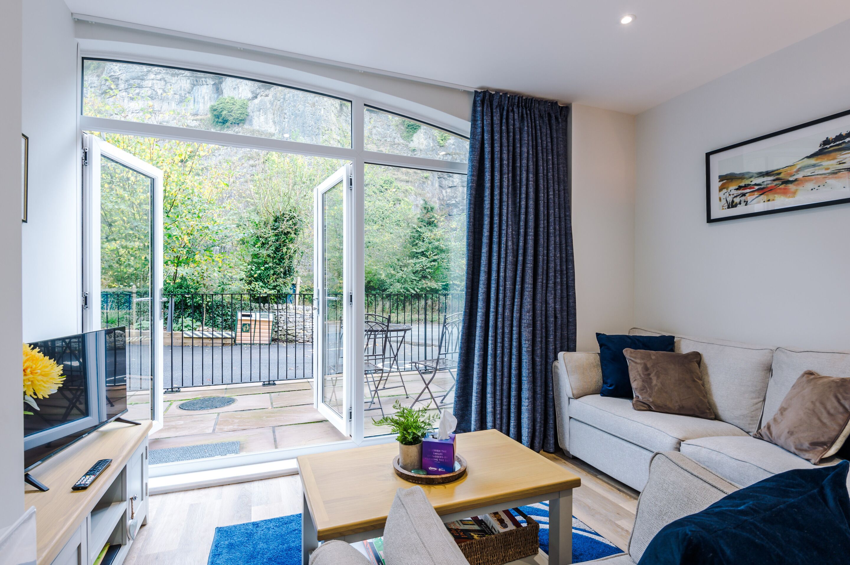 Rock Mill | Deluxe 1-bed With Terrace - Hope Valley