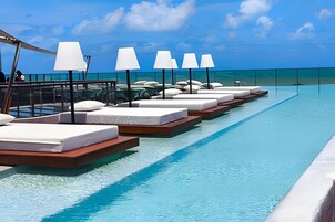 Apartamento | Piscina | 2 piscinas exteriores 