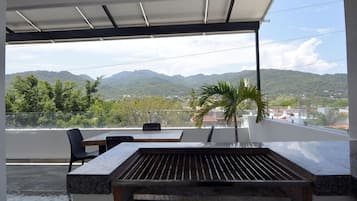 Apartamento Básico, 1 cama queen-size, cozinha | Terraço/pátio interior