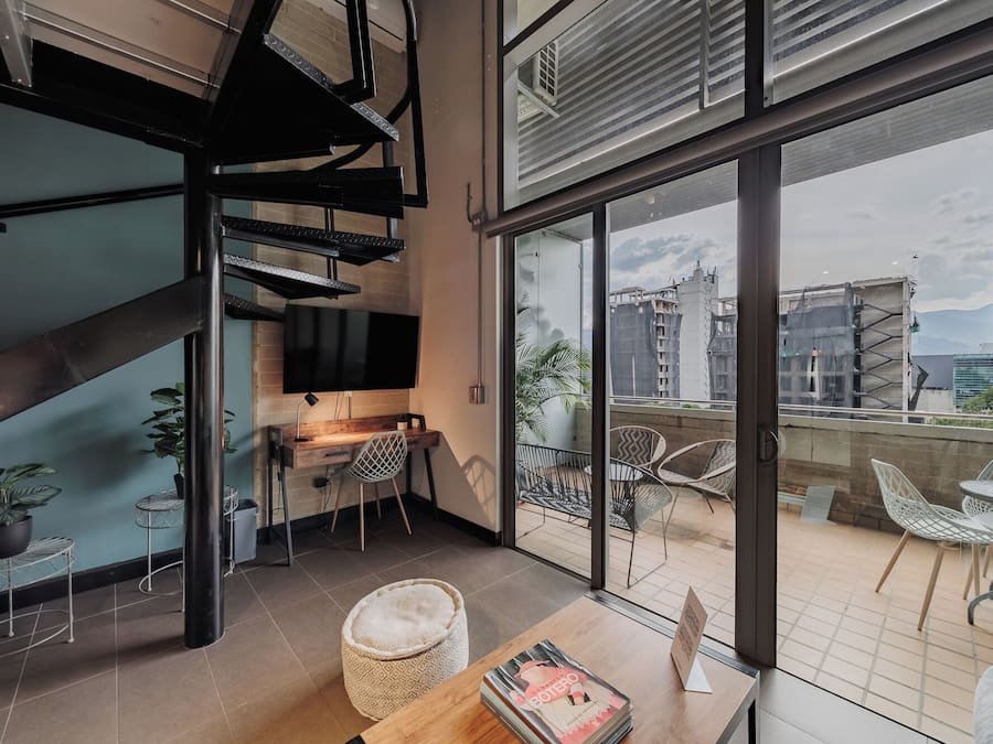 Apartamento Básico | Sala de estar