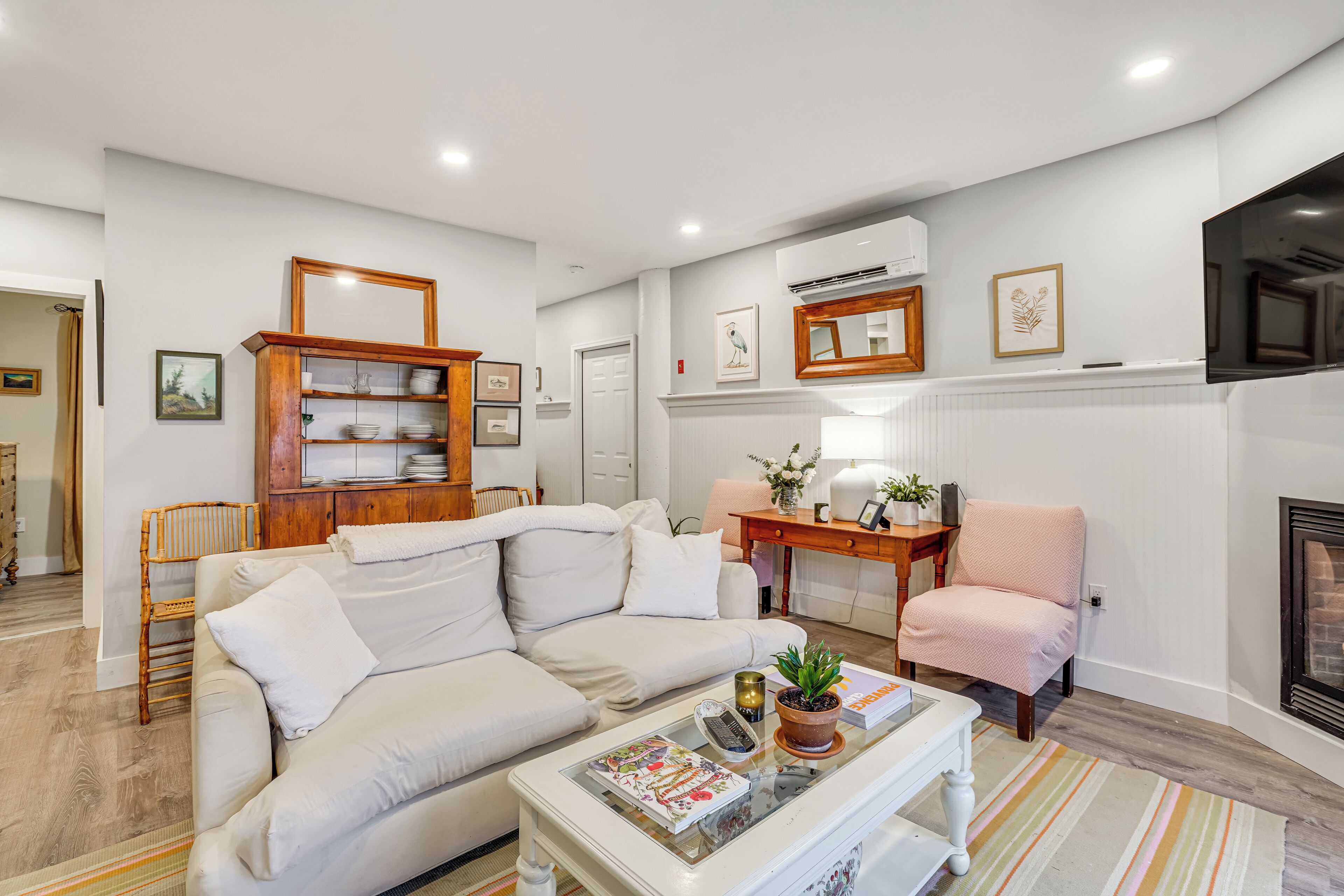 Airstream & Ocean View: Unique Gloucester Getaway - Ipswich, MA