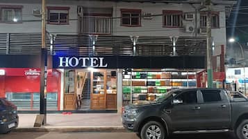 Fachada da propriedade