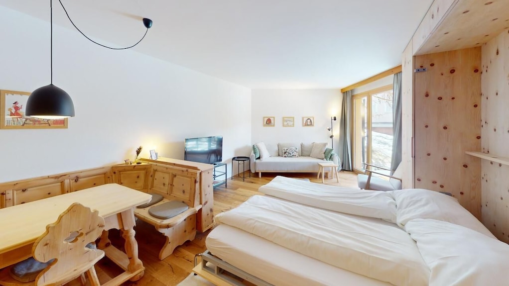 Apartment Ursin - High-quality Renovated Studio - Pontresina