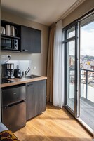 Estúdio de Luxo, varanda, Vista para a cidade | Cozinha privada