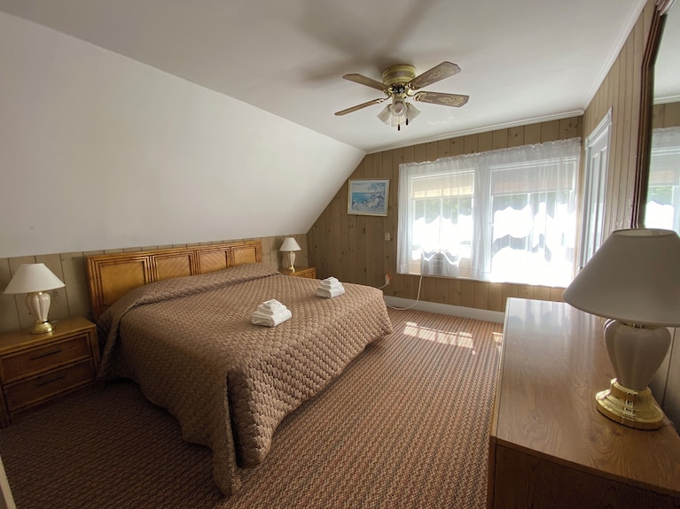 3 Bedroom Cottage At The 500 Acre Poland Spring Resort With Lots Of Onsite Activities! - Maine