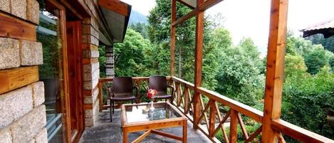 Quarto família | Escrivaninha, ferros/tábuas de passar roupa, Wi-Fi de cortesia