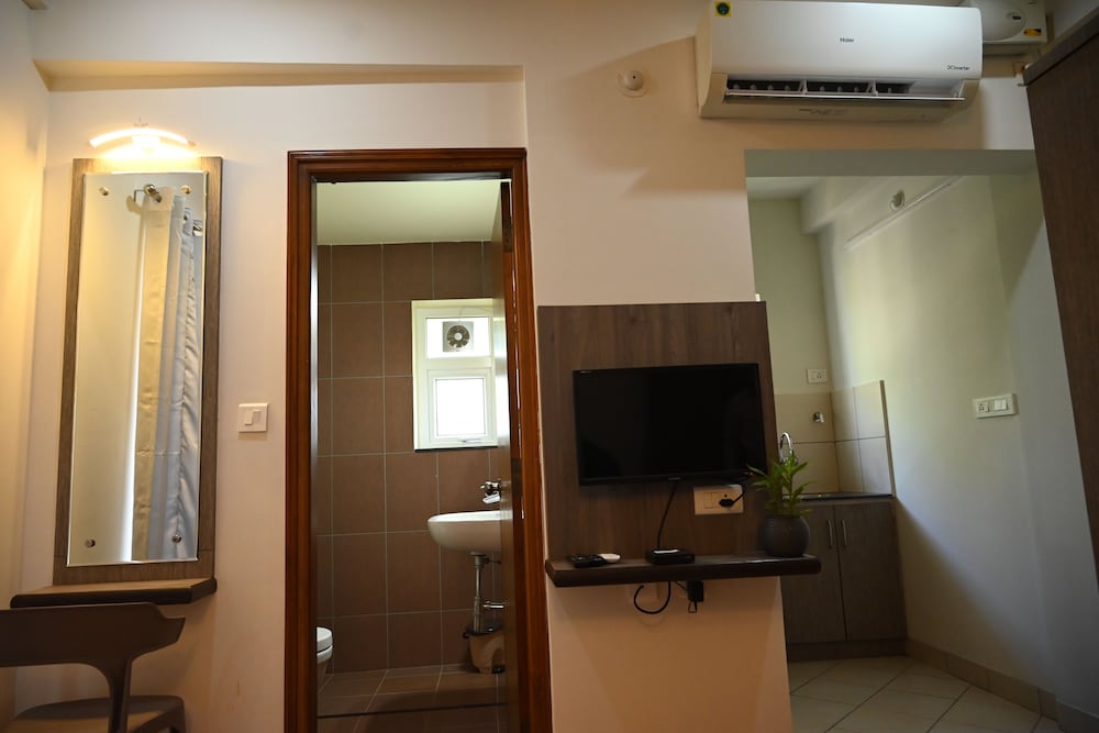 Hotel Sunbright Residency - Manipal - Udupi