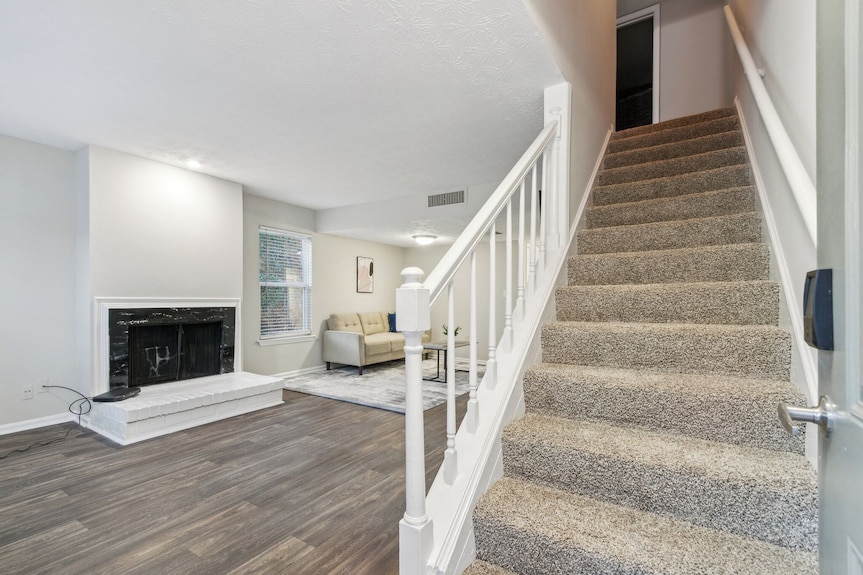 Halsten At Vinings 4203 Spacious 2 Bed 1.5 Bath - Marietta, GA