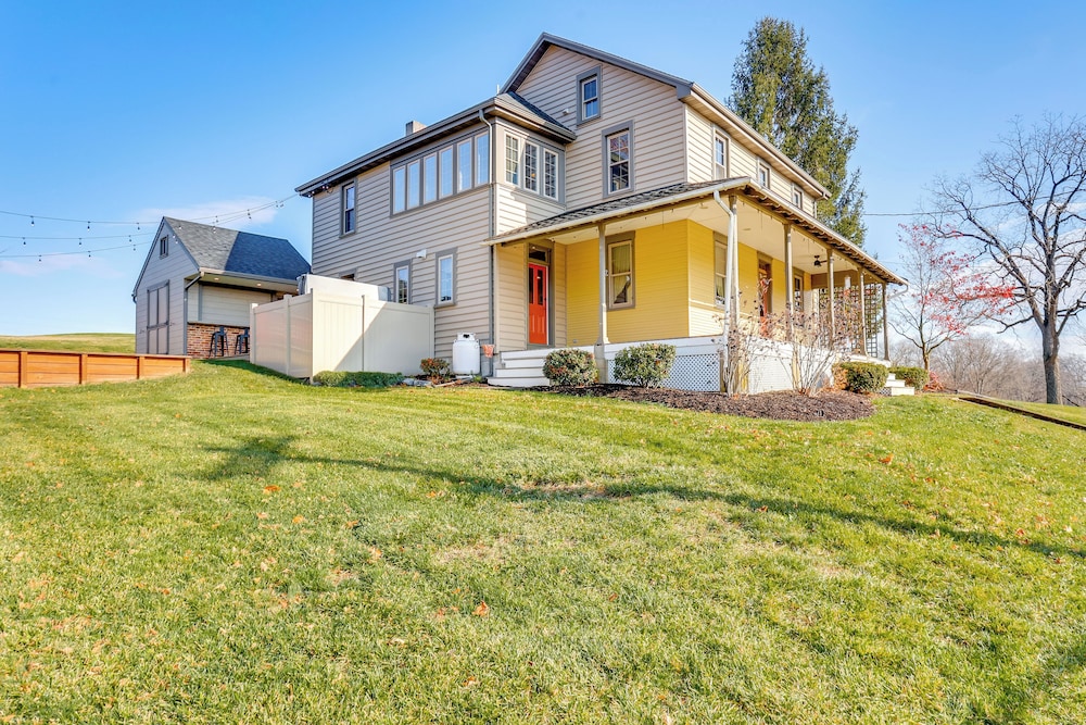 3 Mi To Dtwn: Charming Farmhouse In Mount Joy! - Pennsylvania
