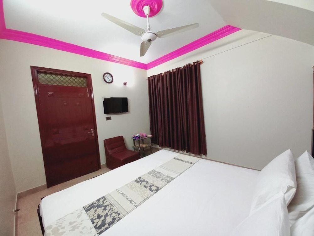Rose Palace Guest House - Karāchi
