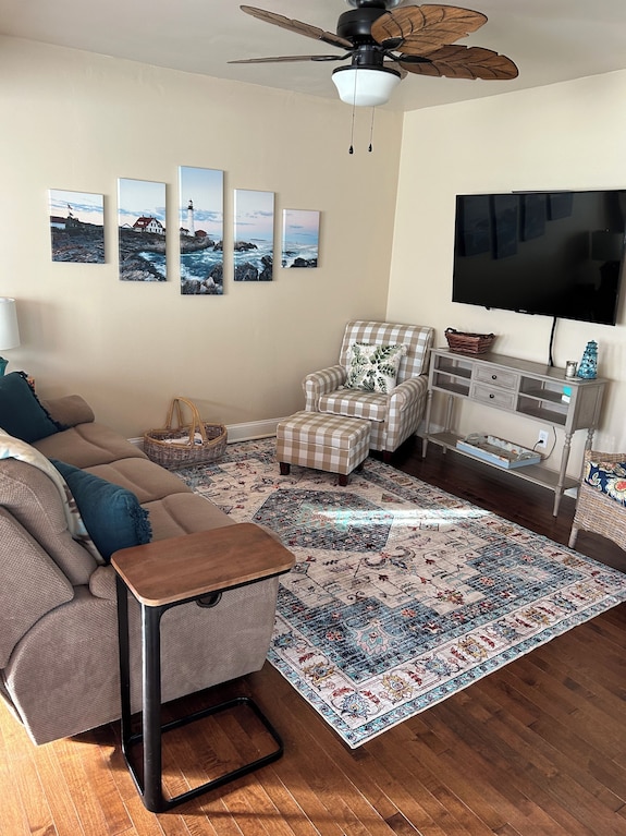 Cozy Charming Home - Rochester, NY