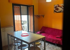 Apartamento, vista para a praia | Cozinha privada