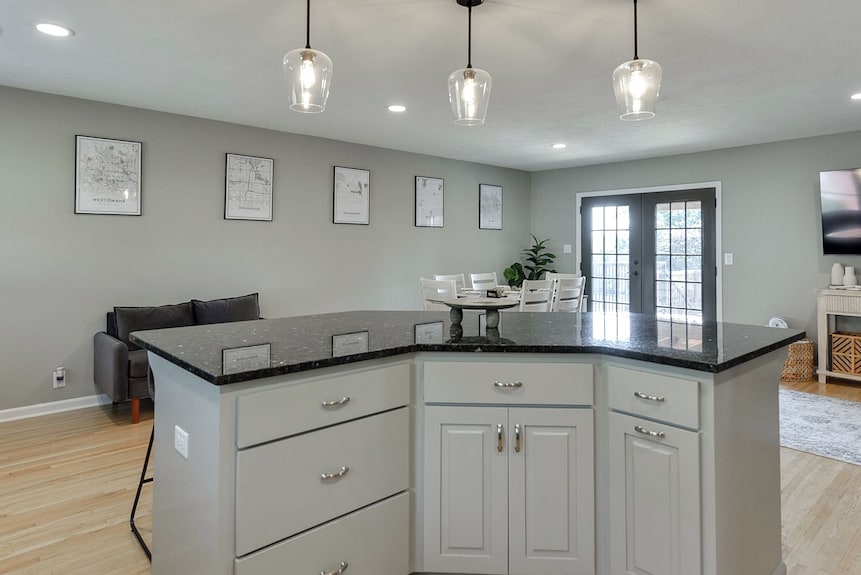 Rockbrook Oasis Charming 3-bedroom Home With Private Pool - 네브래스카