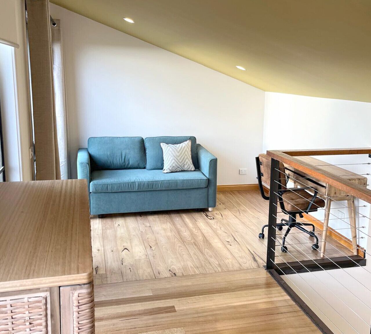 Costal Farmhouse Cabin Two - Phillip Island