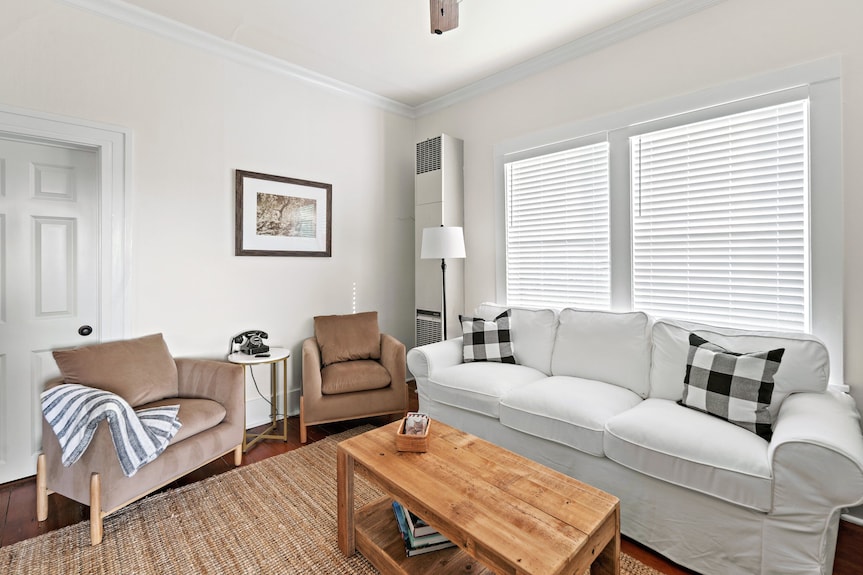 Lx51 History In Pescadero - Butano State Park, Pescadero