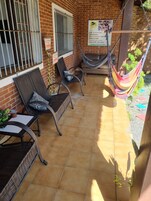 Área de estar no saguão