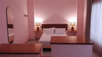 Suíte conforto | 1 quarto, camas com colchões de espuma com sistema de memória, frigobar