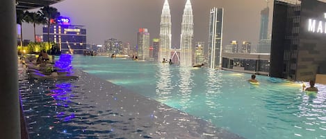 10 piscinas exteriores